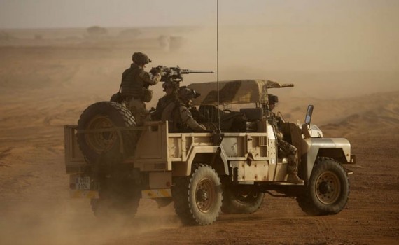 Barkhane : Superbe reportage photos de Thomas Goisque sur les ...