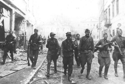 La soviétisation des États baltes et la Pologne orientale. | Theatrum Belli