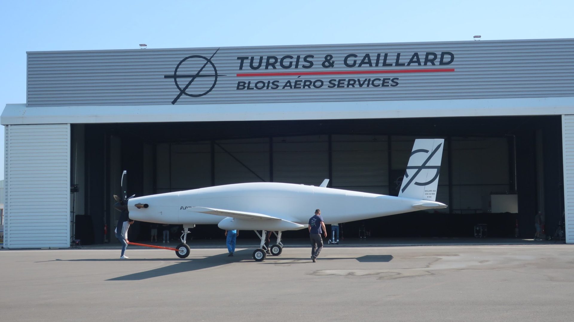 Aarok Prototype Du Premier Drone Male Français Sera Présenté Par L